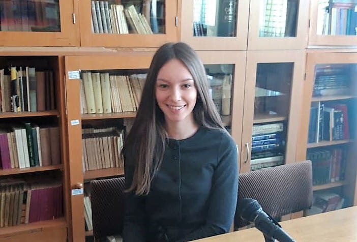 GIMNAZIJA PARAĆIN: U toku je likovni i literarni konkurs povodom Svetog ...