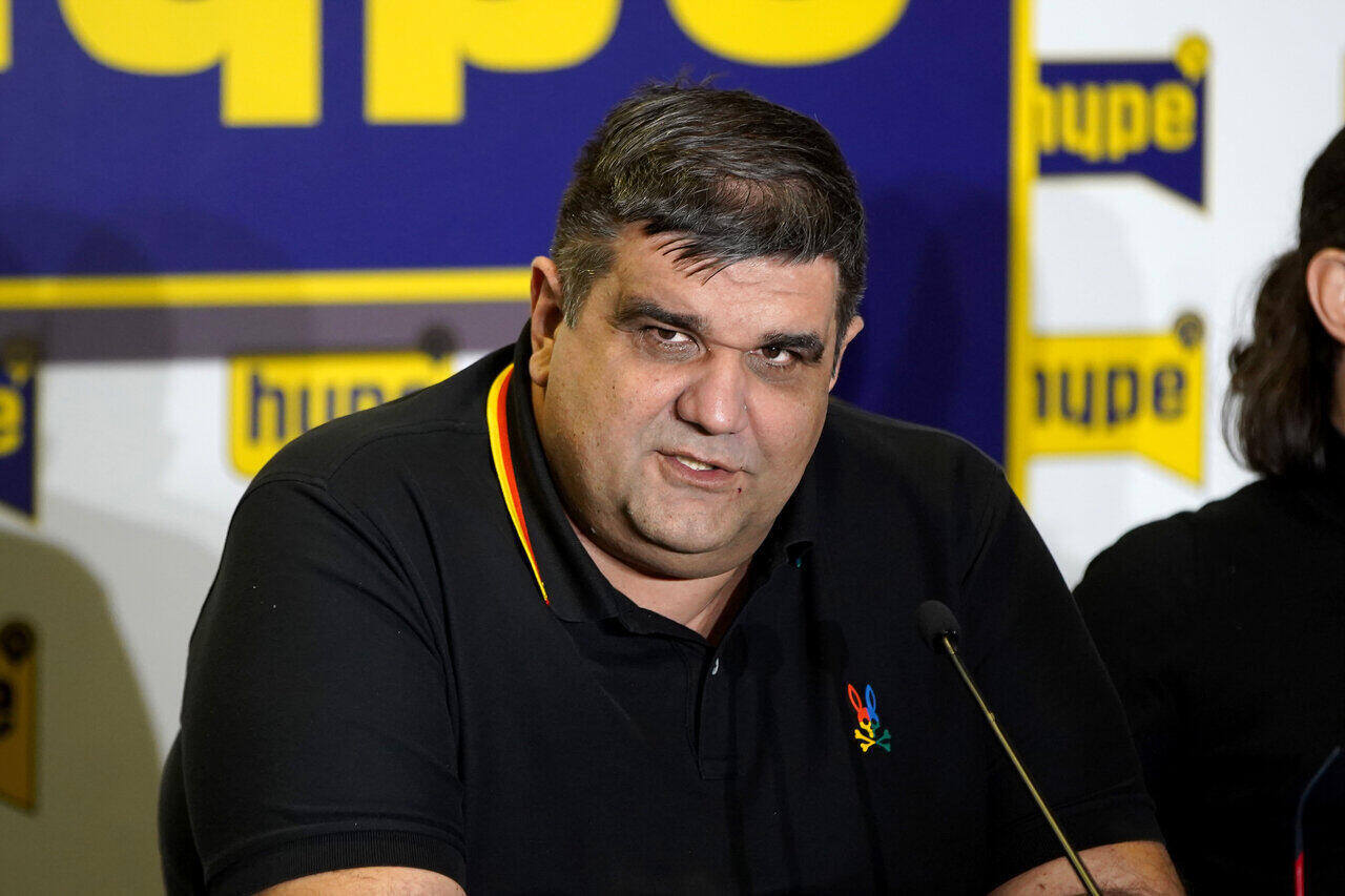 "NIČIĆU, STIŽEM! NE ZANIMA ME FUNKCIJA, ALI ĆU POMOĆI ZAJEČARCIMA DA TE ...