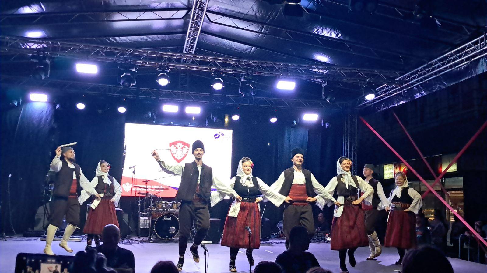 Folkloraši „ZO-RA“ nastupili na „Danima šljive“ u Blacu