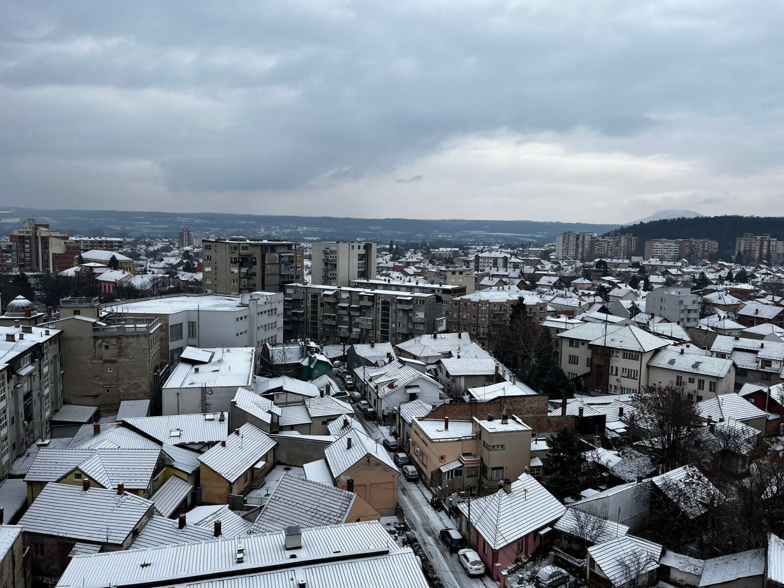 RHMZ IZDAO UPOZORENJE: Danas ledeni dan uz postepeni prestanak padavina ...